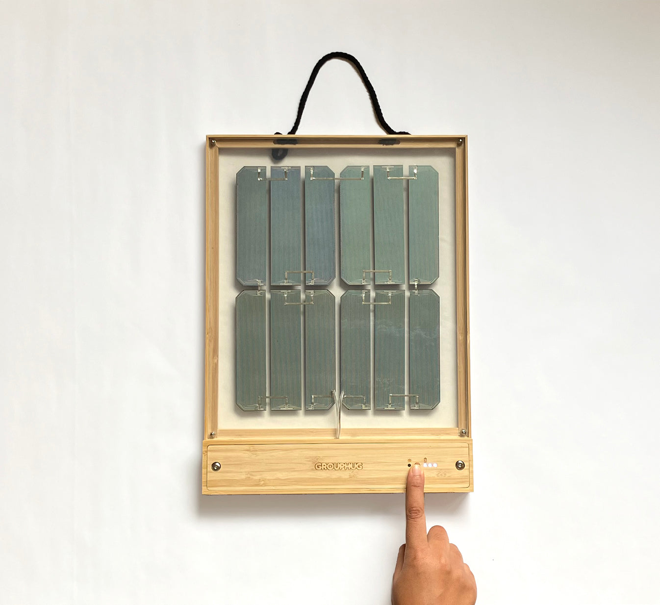 Window Solar Charger, 2nd Edition – Grouphug